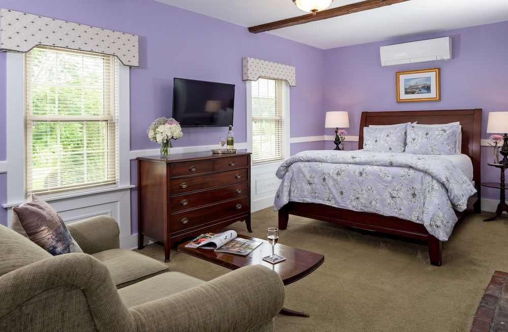 1802 House Bed & Breakfast - Kennebunkport, ME
