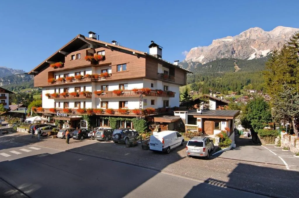 Eight Cortina - Cortina d'Ampezzo