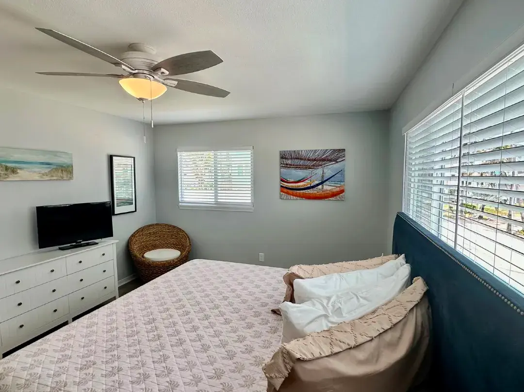 Private Balcony And Canal Views - Charming Coastal Haven - Bonita Springs, FL