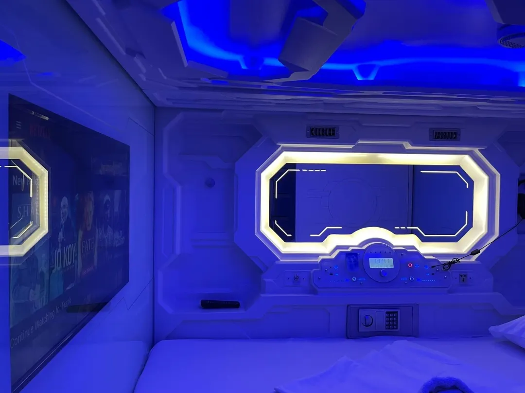 Bmax Spacepods - Lapu-Lapu City