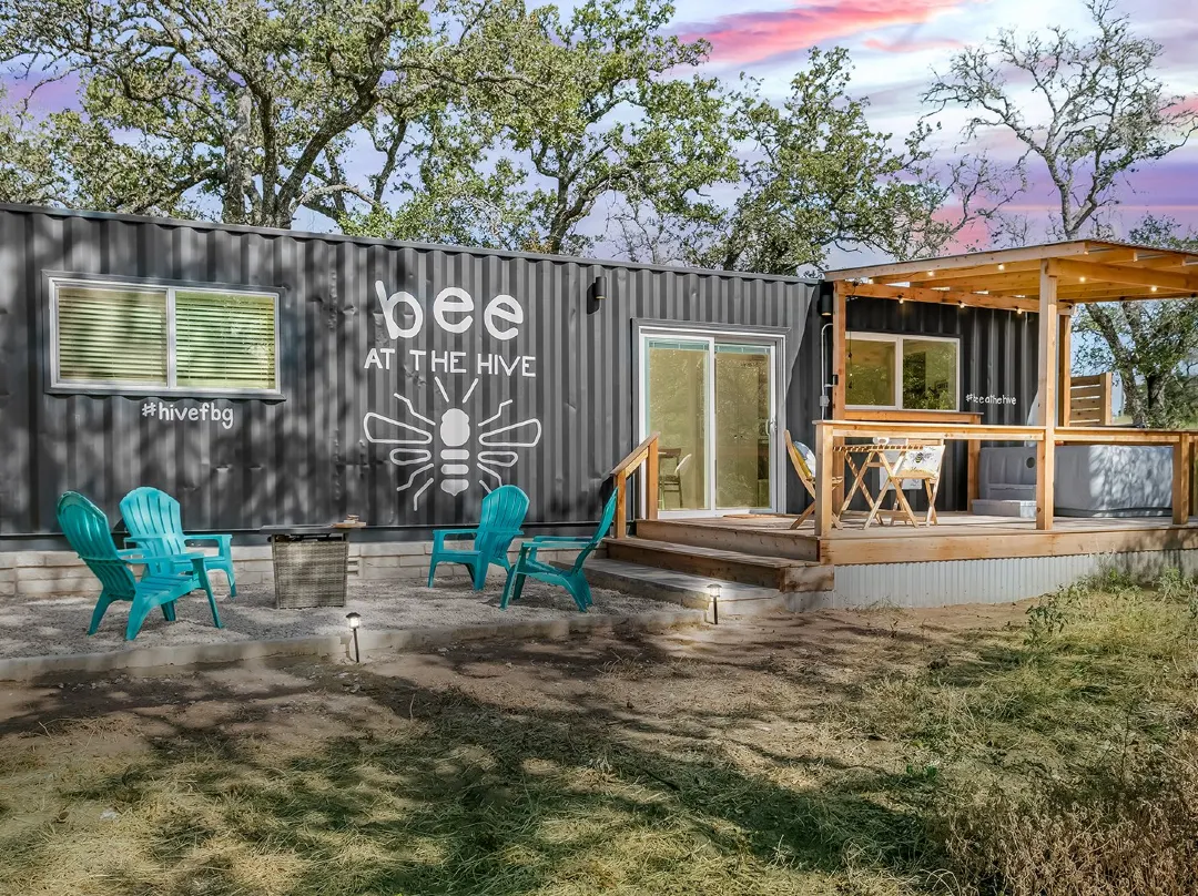 Private Hot Tub And Gas Fire Pit Oasis - Charming Retreat - Fredericksburg, TX