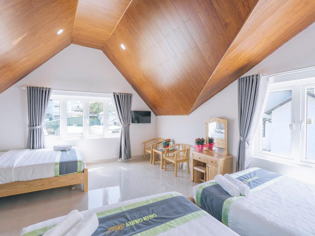 Green Galaxy Hotel - Dalat