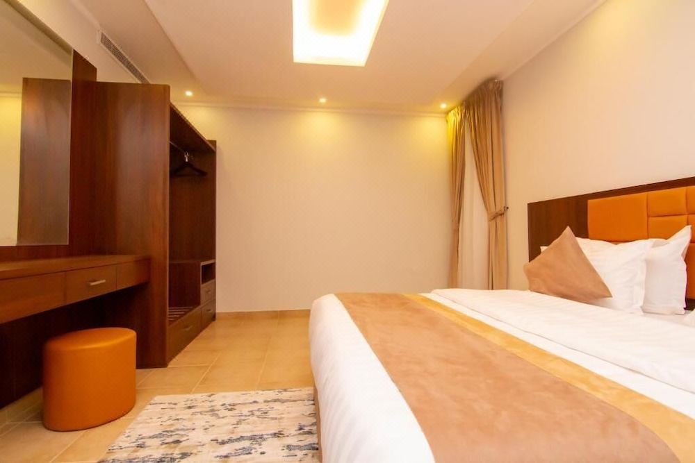 Al Muteb Suites Al Murslat - 리야드