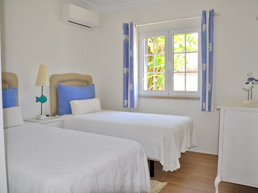 Fantastic For Family Gatherings, Optional Pool Heating, Free Air Con & Wifi - Boliqueime