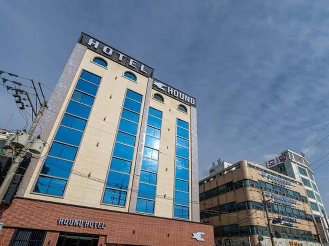 Hound Hotel Tongyeong Hangnam Branch - Tongyeong