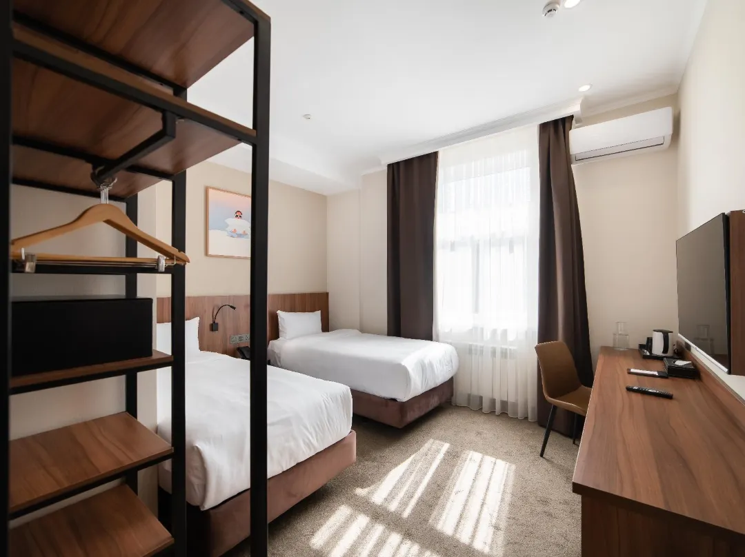 Freedom Hotel Bishkek - Bishkek
