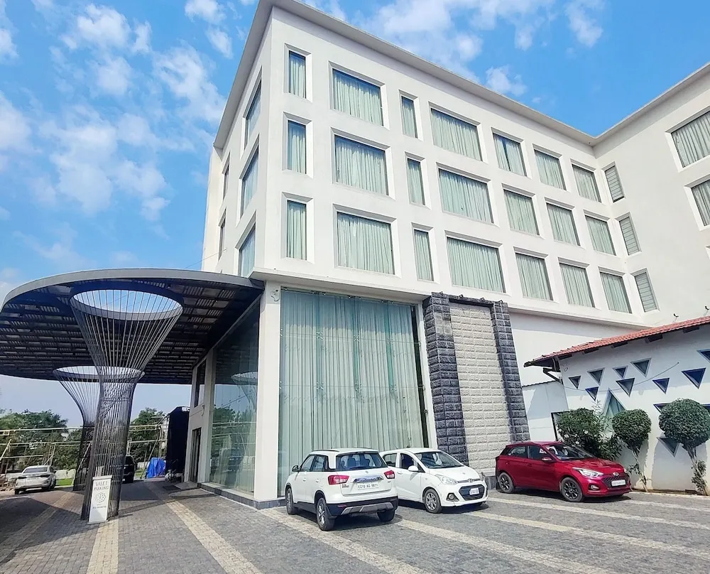 Hotel Red Diamond - Chhattisgarh