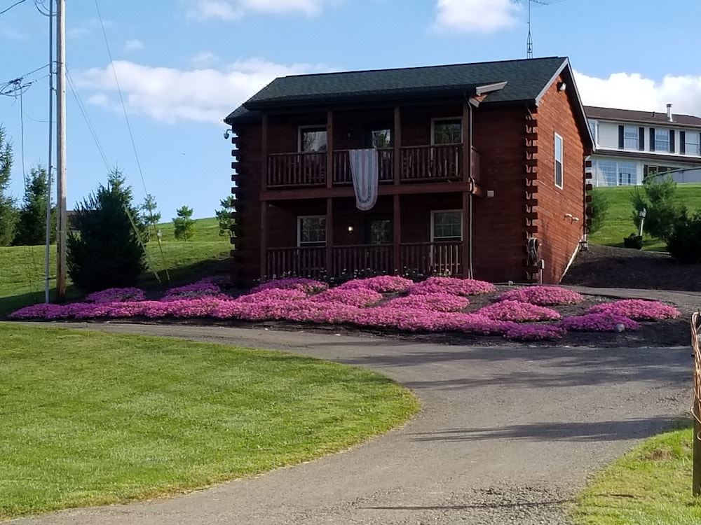 Amish Blessings Cabins - Berlin, OH