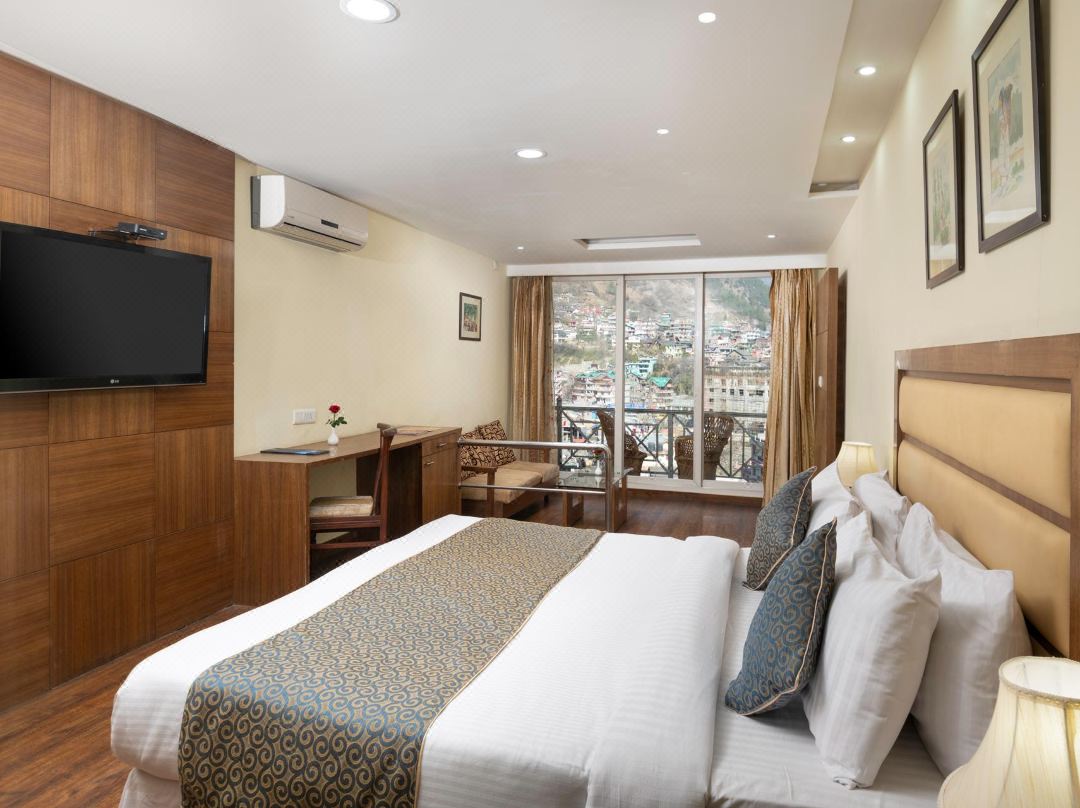 Capital O 12270 Hotel Shobla Royale - Kullu