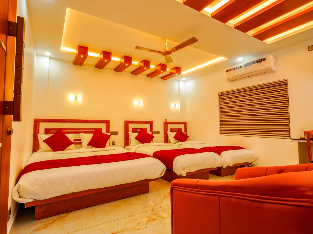 Marina Suites Aiport Hotel - Kochi