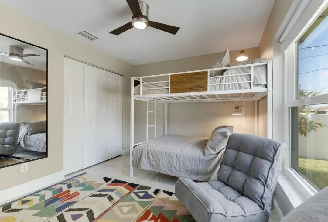 Luxury Outdoor Tv And Heated Pool - Serene Family Escape - Cape Coral, FL