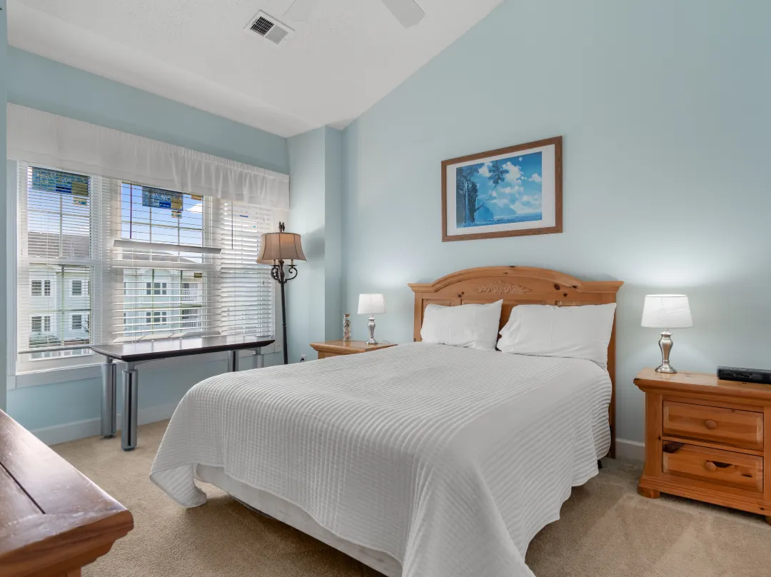 Pool Views And Grilling Area - Charming Golf Condo Retreat - Myrtle Beach