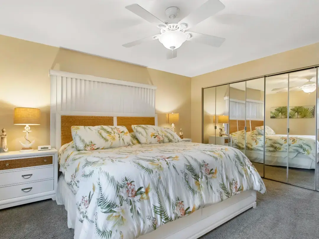 Heated Pool And Private Beach Access - Stunning Gulf View - St. Pete Beach, FL