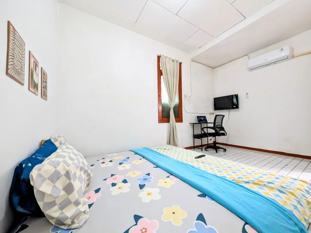 Homey Guesthouse Sukomanunggal Syariah - 泗水