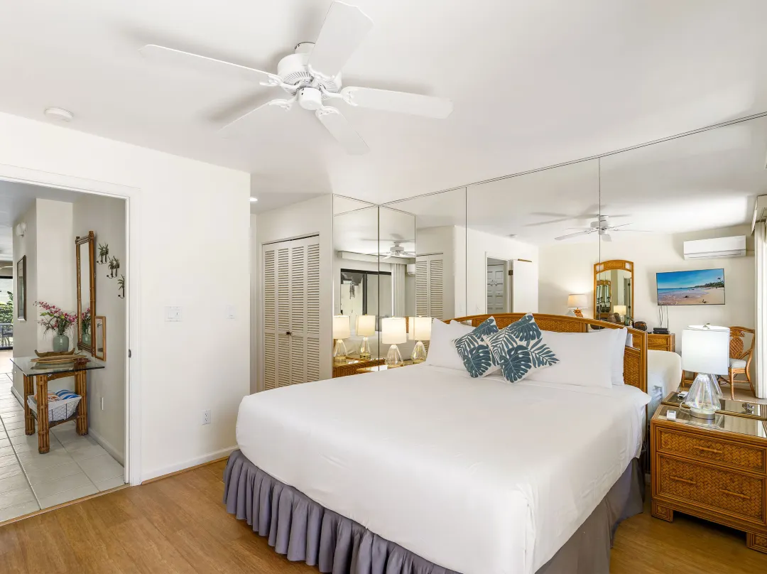 Private Zen Garden And Stunning Tropical Pool Access - Elegant Oasis - Maui, HI