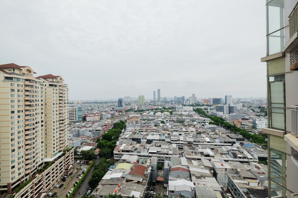 Comfort Living Studio Apartment At Mangga Dua Residence - West Jakarta