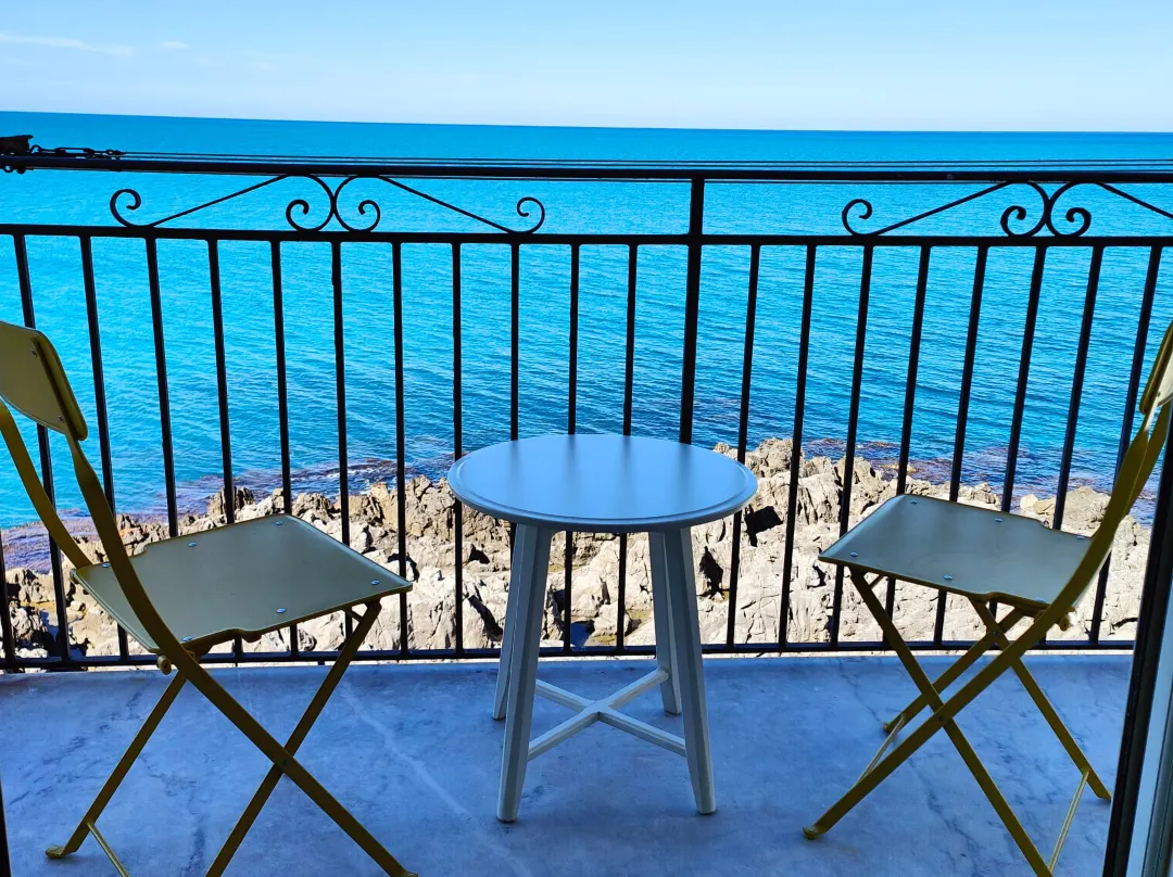 Camera Centrale Con Balcone E Splendida Vista Mare - Cefalù