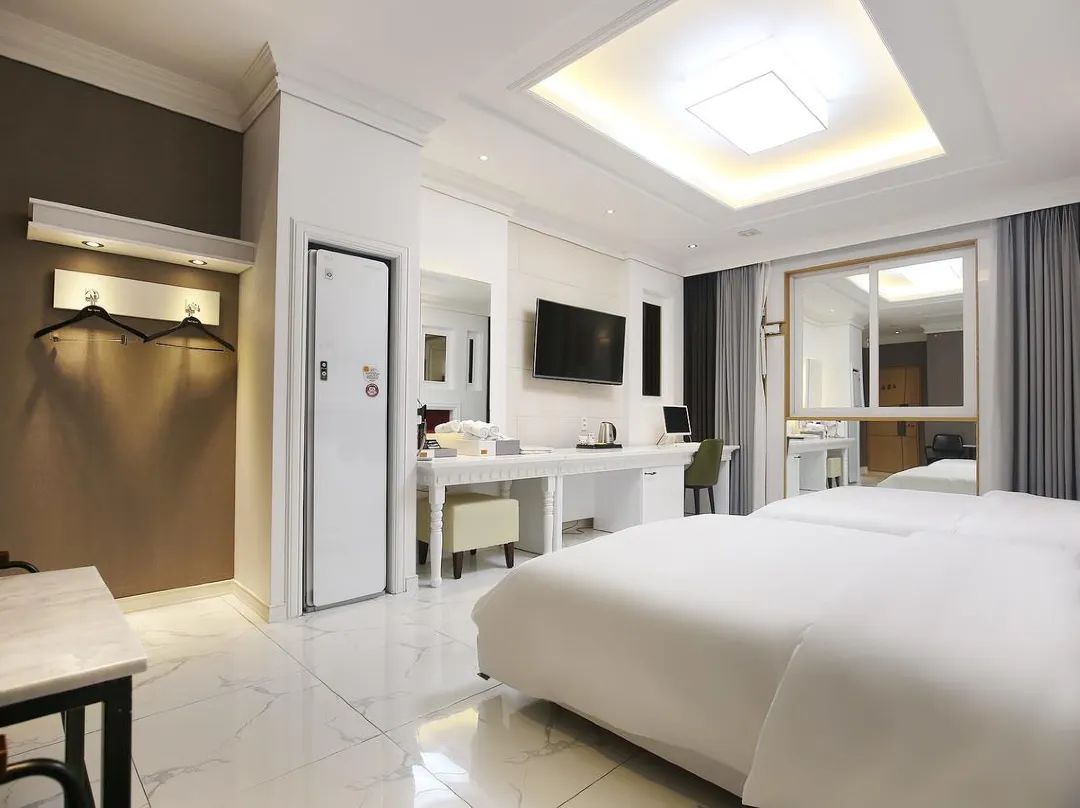 Seosan Hello Hotel - Inčchon