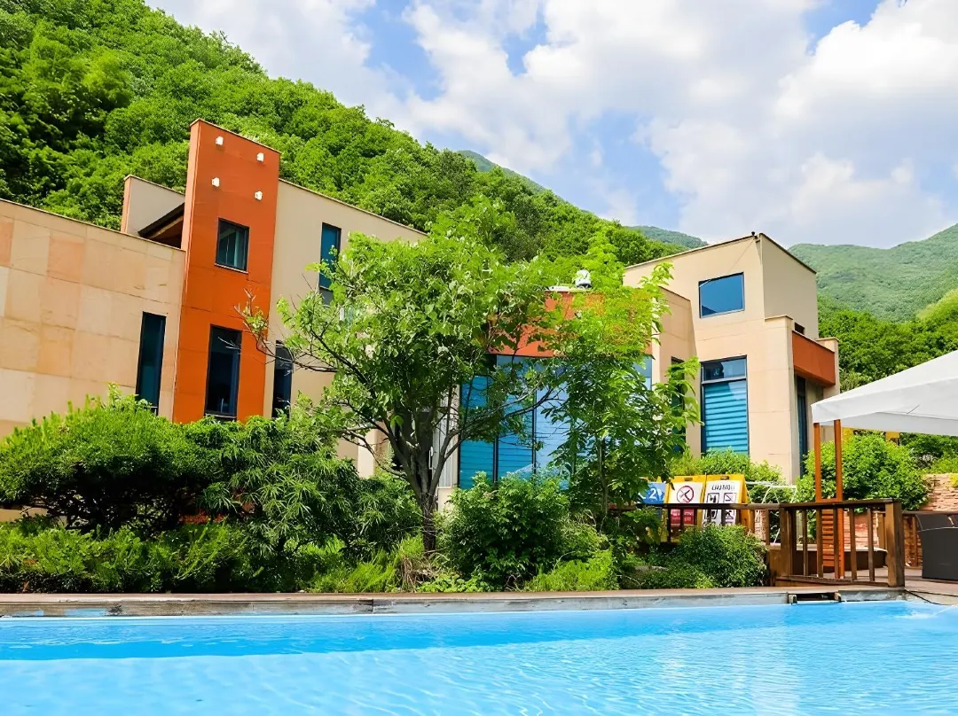 Chungjoo Penates Poolvilla B - Gimcheon-si