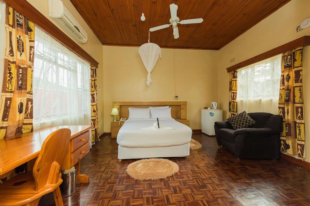 Nelly's Guesthouse - Lilongwe