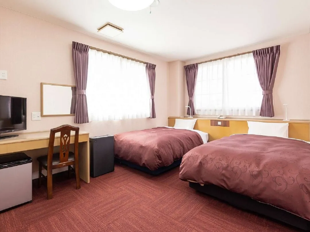 Sanda Sunrise Hotel - Sanda