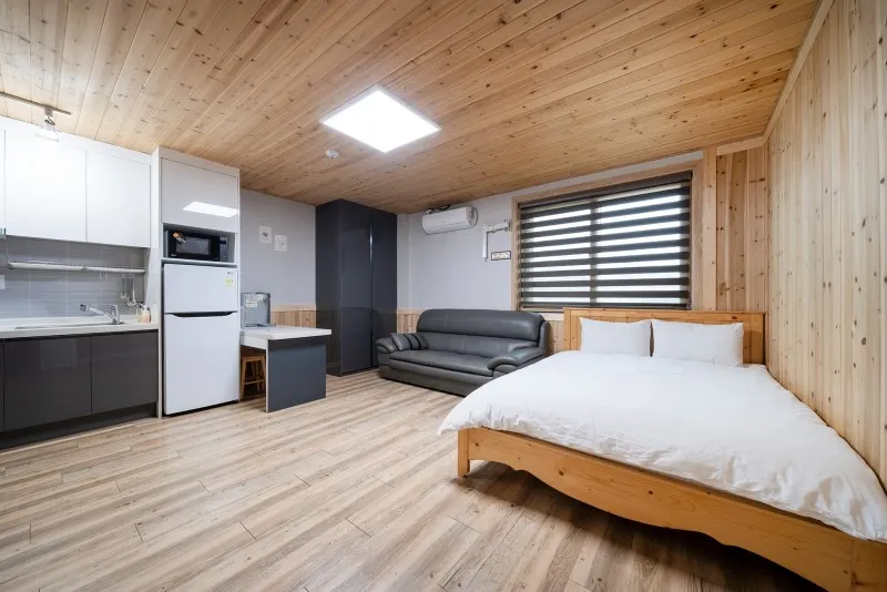 Gwangju Gonjiam Gilbot Pension - Cheongju-si