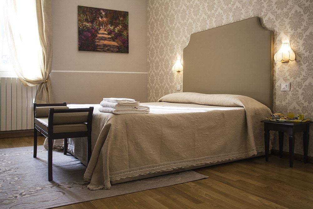 Hotel Navy - Livorno