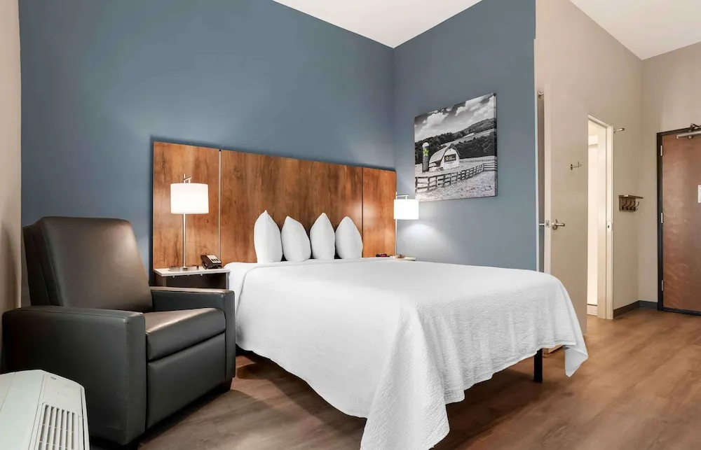 Extended Stay Premier Suites - Pensacola- Nas Corry Station - Pensacola Beach, FL
