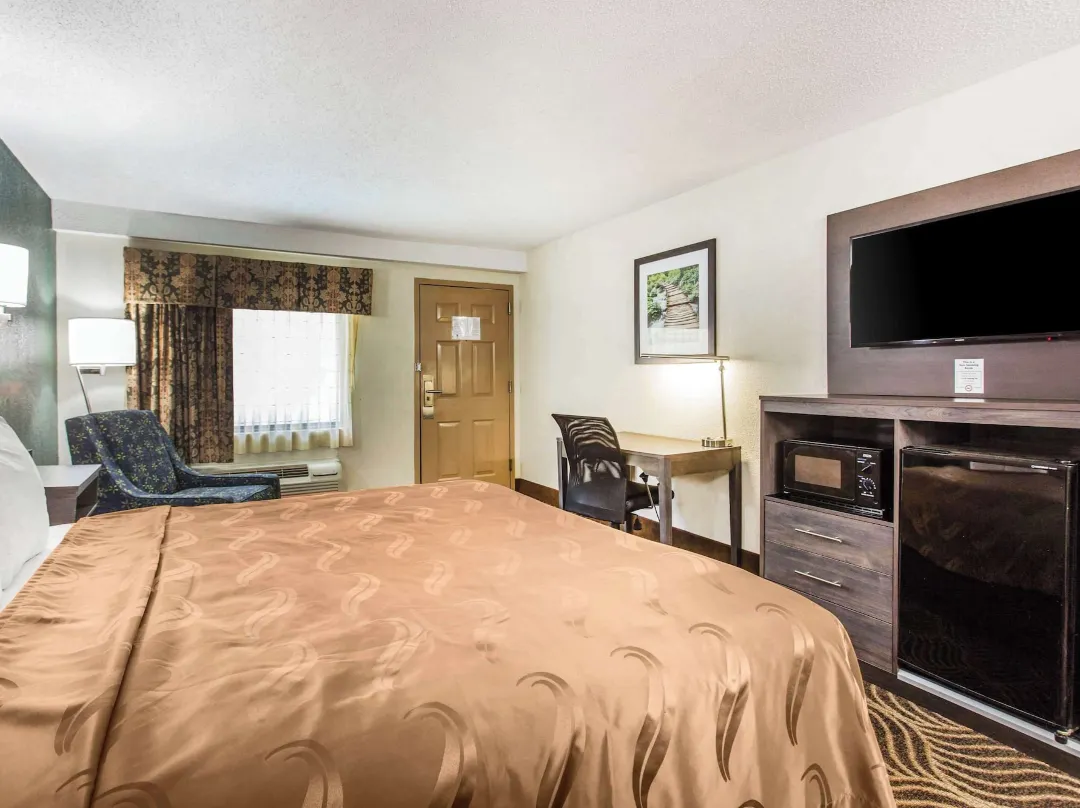 Quality Inn Black Mountain-asheville East - Black Mountain, NC