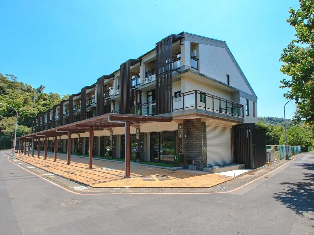 Longtan Lake Inn - Jiaoxi Township