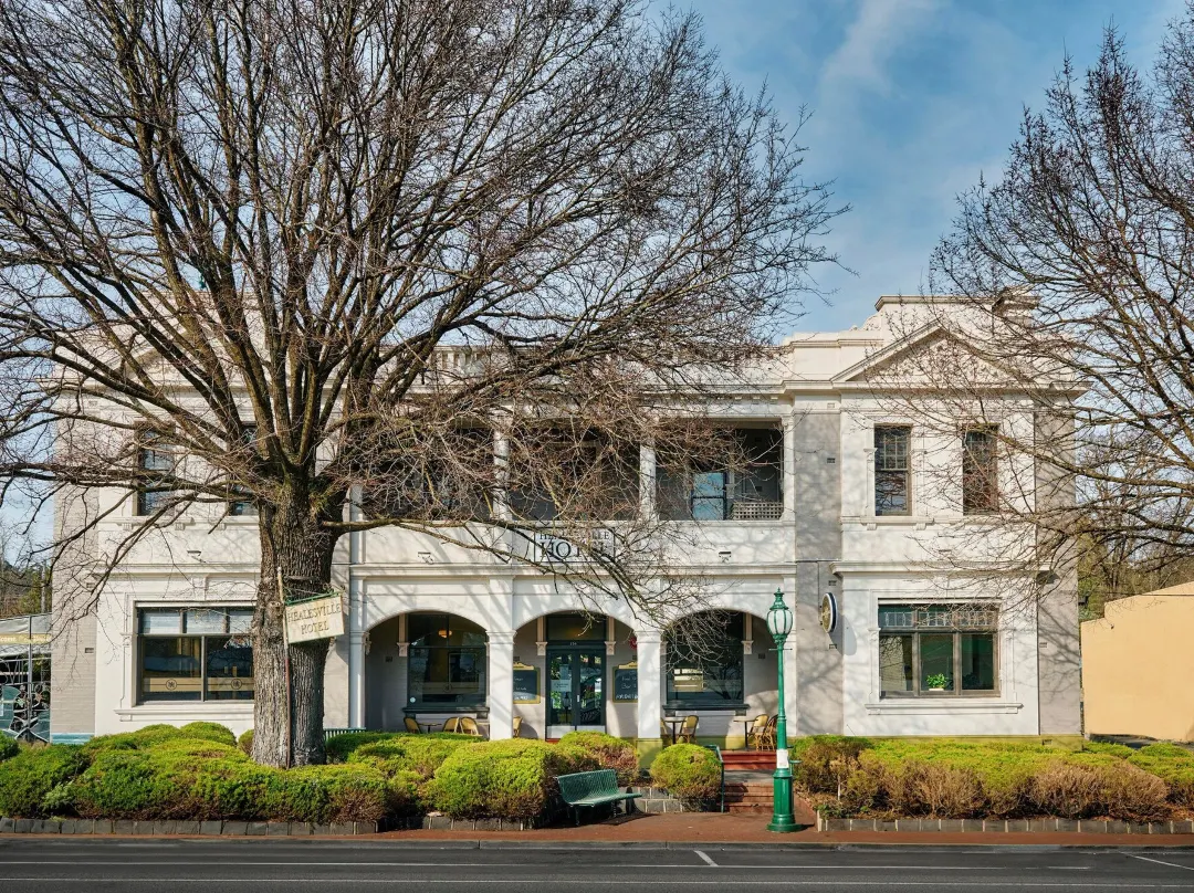 Healesville Hotel - Healesville