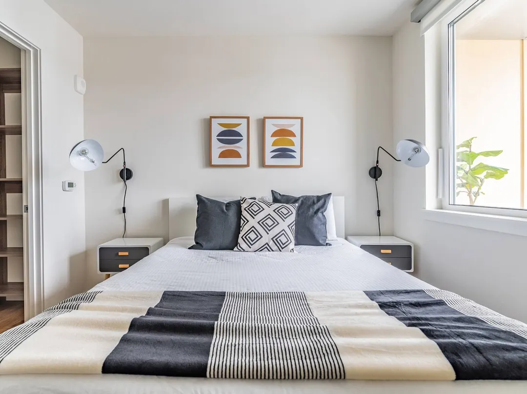 2br | Balcony, Views, Gym | Bellevue | Sophari B - Redmond, WA