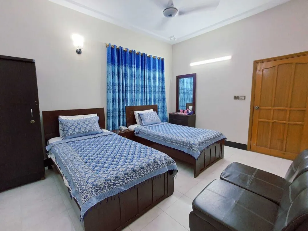 Gulshan Palace Hotel Millennium - Karachi
