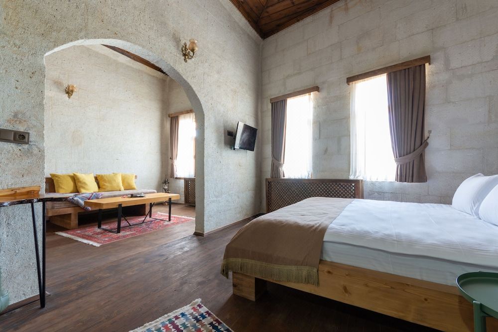 Lemon Cave Suites And Coffee House - Cappadocia