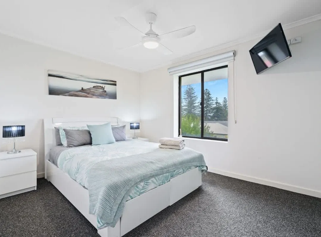 Beachside Breakaway Glenelg South – 200m To The Beach - Glenelg