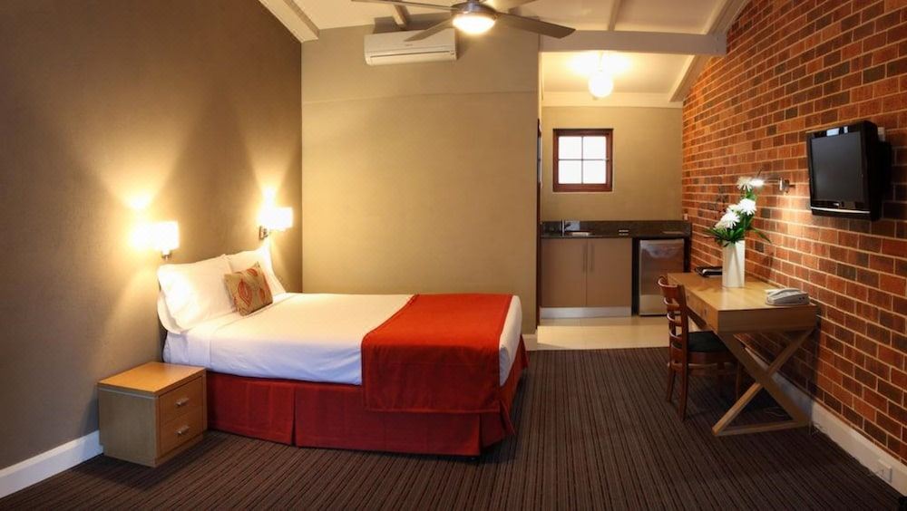 Rose & Crown Hotel - Western Australia