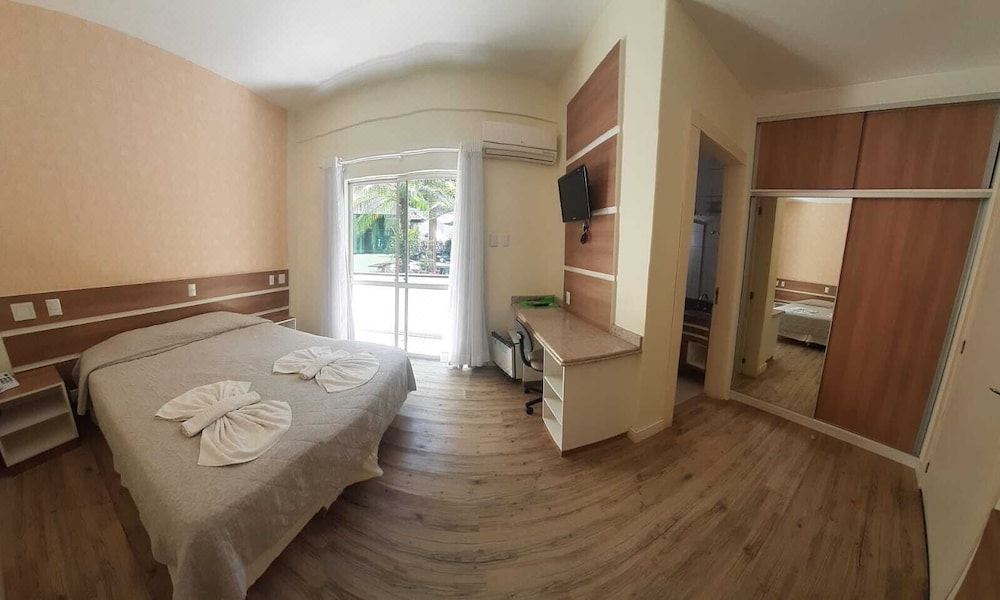 Hotel Kirst - Piratuba