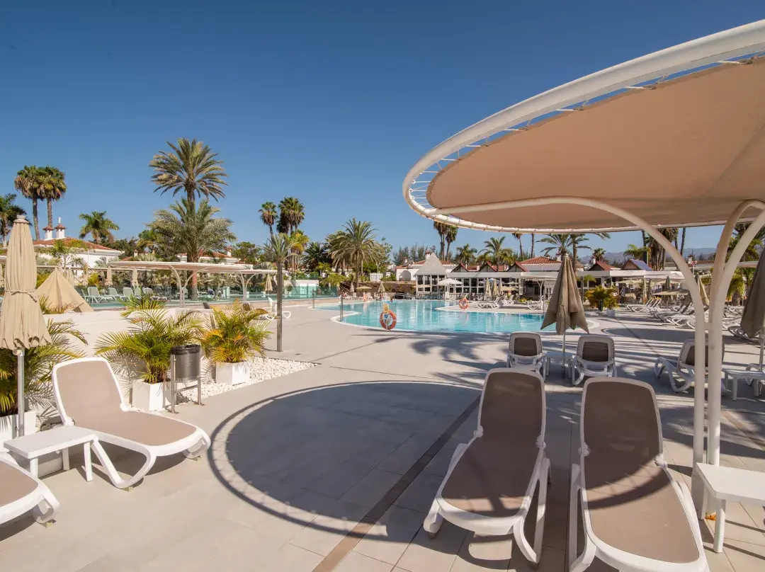 Hotel Livvo Dunagolf Suites - Playa del Inglés