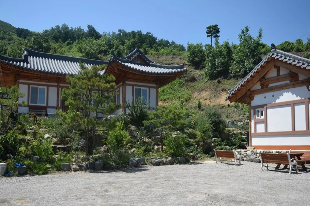 Gimcheon Hansol Hanok Stay - Jinju