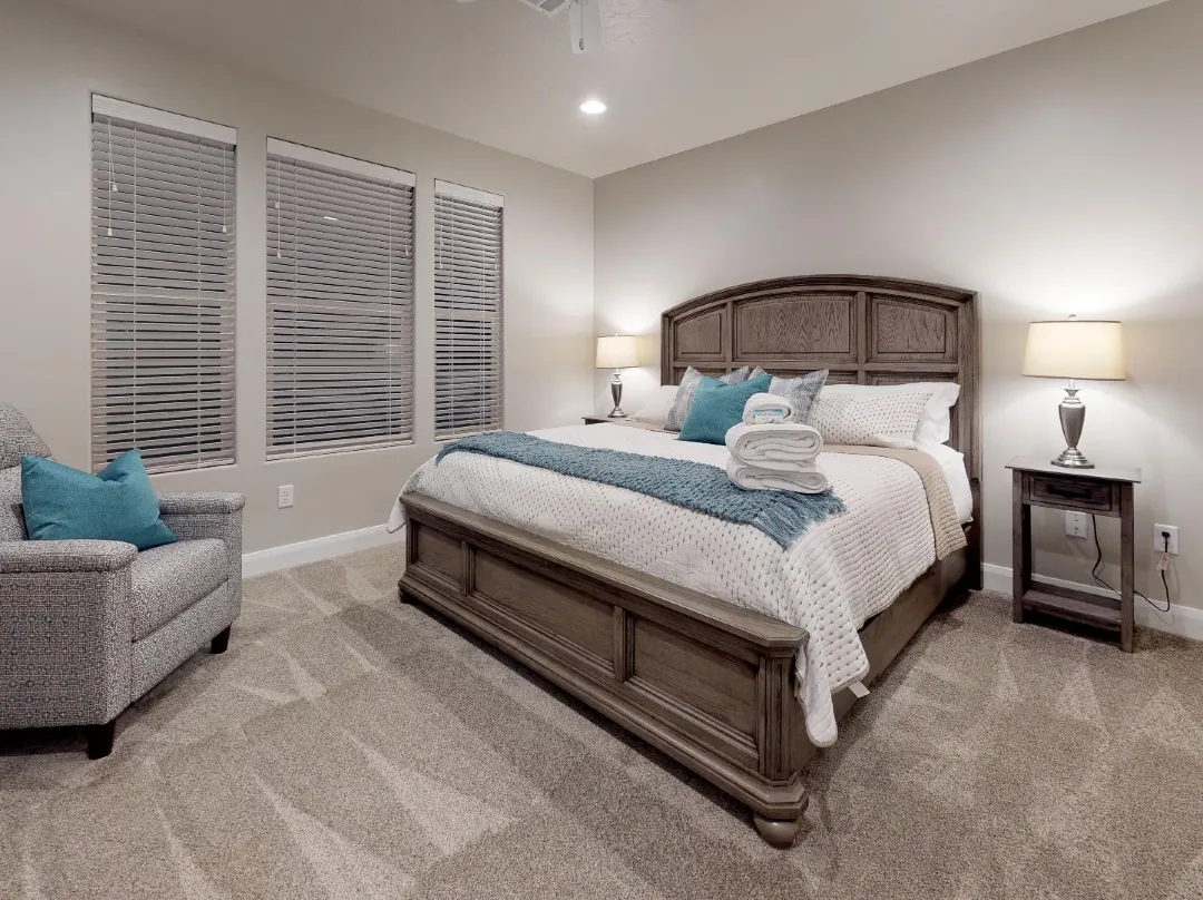 Heated Community Pool And Scenic Patio - Stunning Villa Retreat - St. George