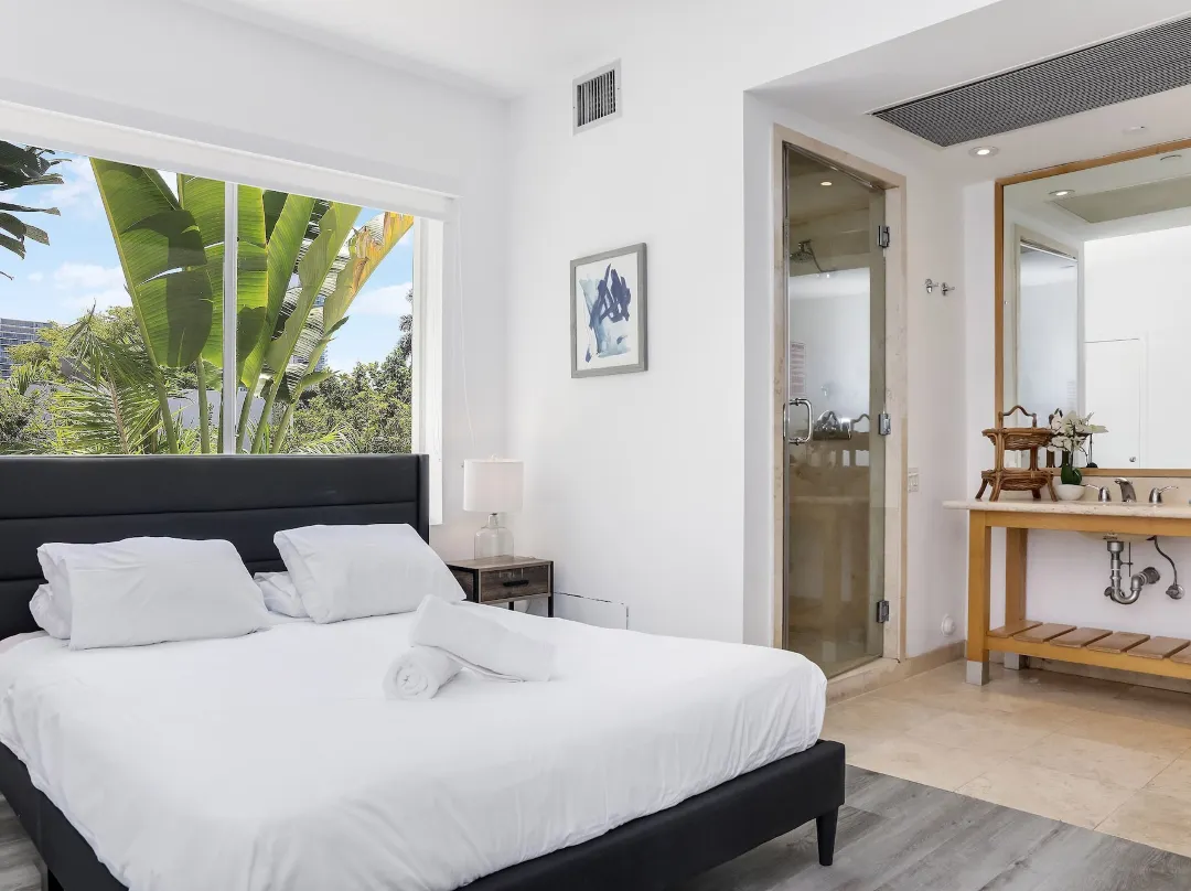 Hotel St Augustine - Miami Beach, FL
