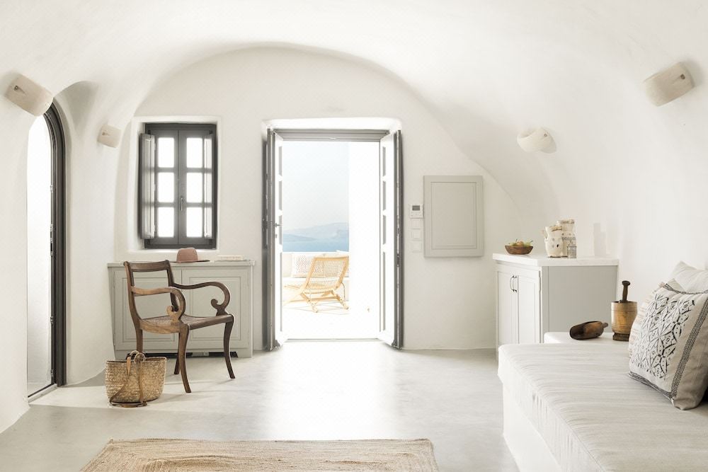 Armenaki -  Adults Only - Oia