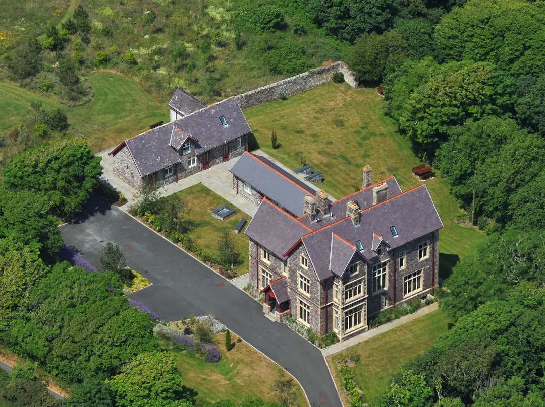 Penrhiw Priory - Pembrokeshire