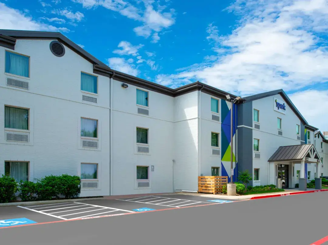 Spark By Hilton Dallas Medical District Love Field - Dallas, TX