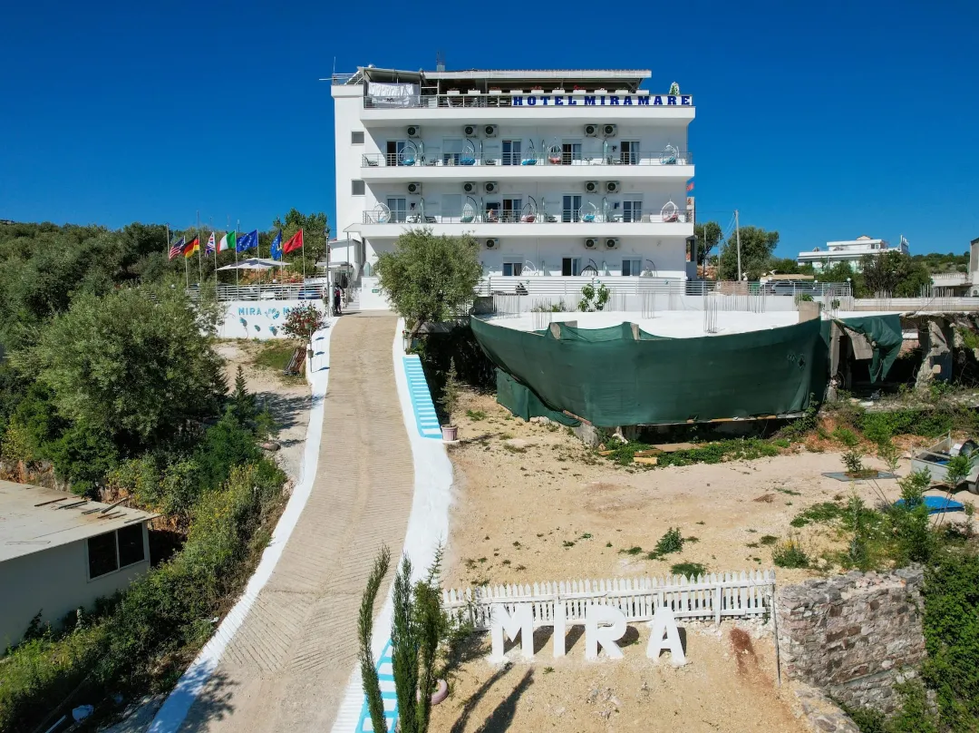 Hotel Mira Mare - Ksamil
