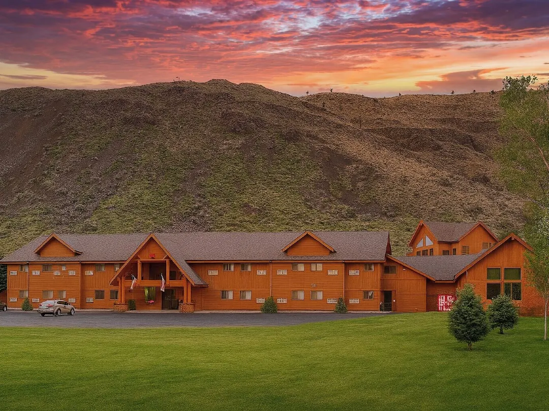 Yellowstone Village Inn And Suites - Gardiner