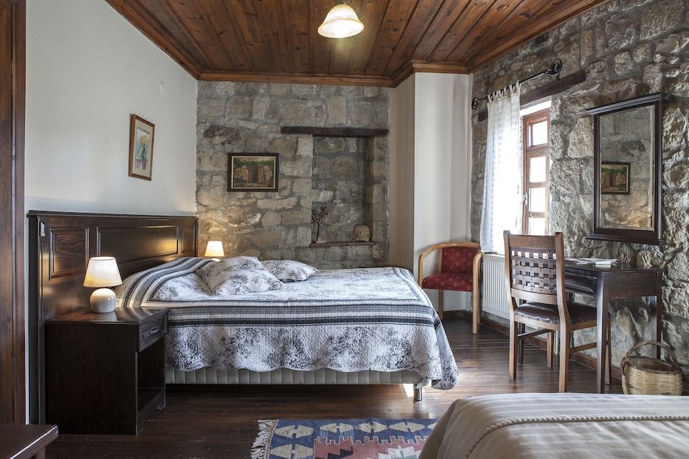 Hunnap Han - Küçukkuyu