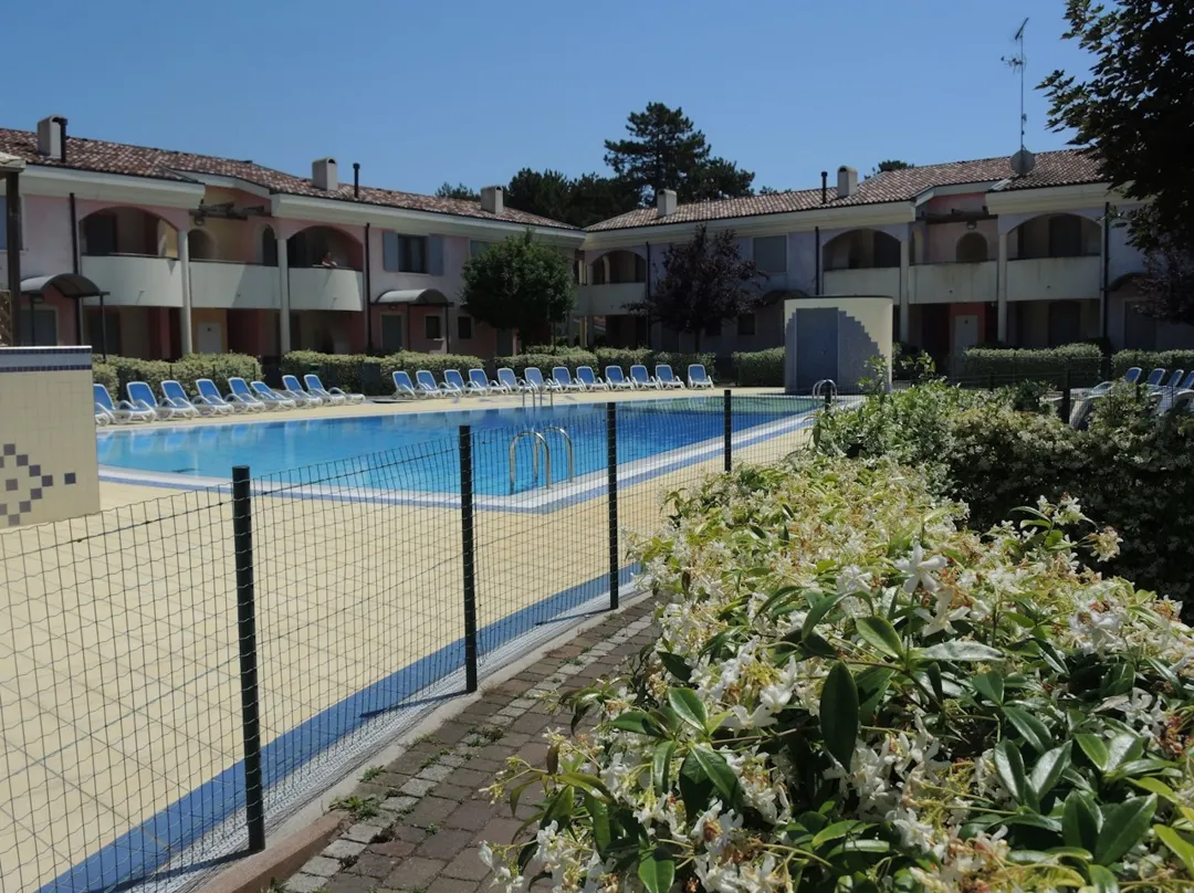 Rifugio In Giardino A Bordo Piscina - Bibione