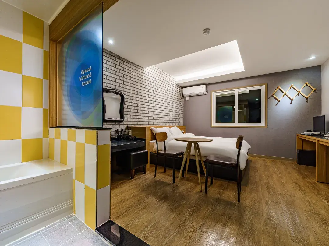 Chilgok Q Motel - Taegu