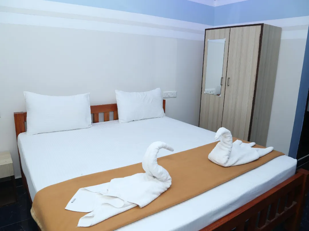 Royal Galaxy Inn By Elgozo - Yercaud